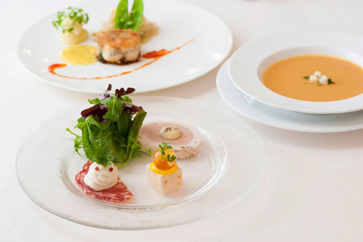 La Tour - JP Connection